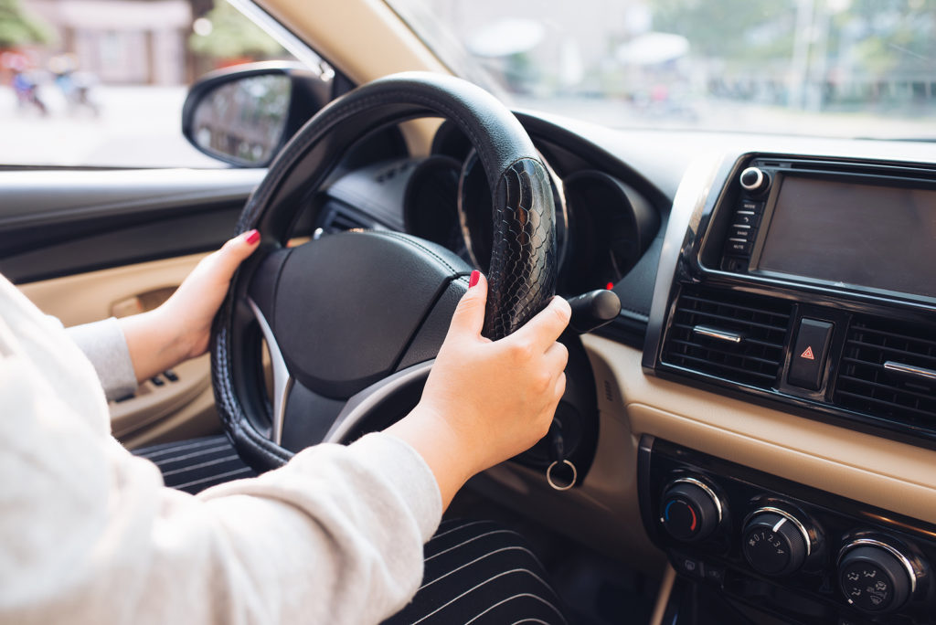 Where Should Your Hands Be On The Steering Wheel Fix Auto Usa