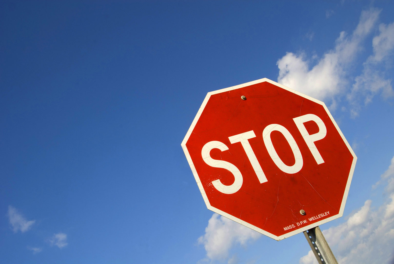 The Most Common Stop Sign Violations That Cause Accidents | Fix Auto USA