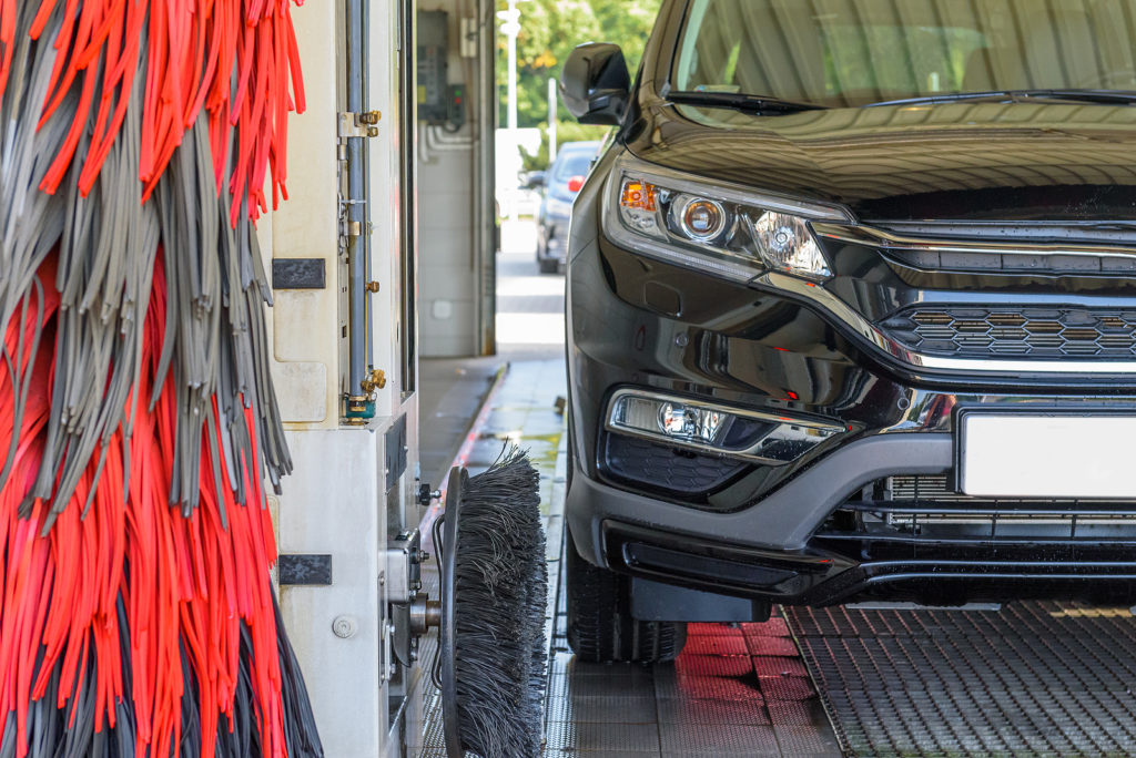 8 Things to Consider Before Choosing a Gas Station Car Wash | Fix Auto USA